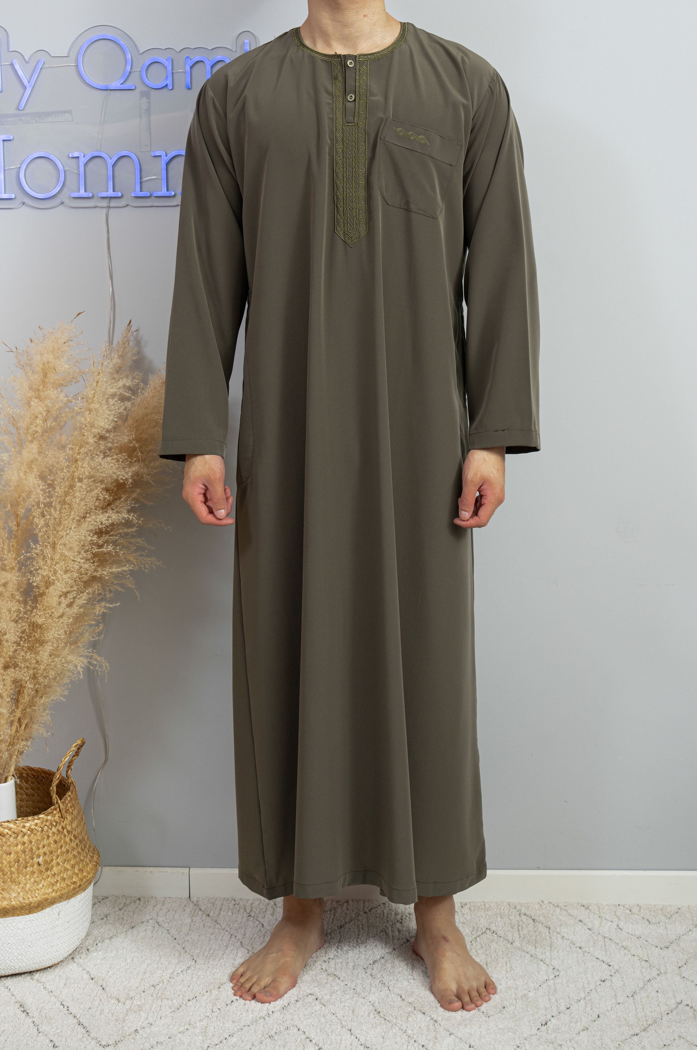 Qamis Marocain Kaki Premium - Al Emad – My Qamis Homme
